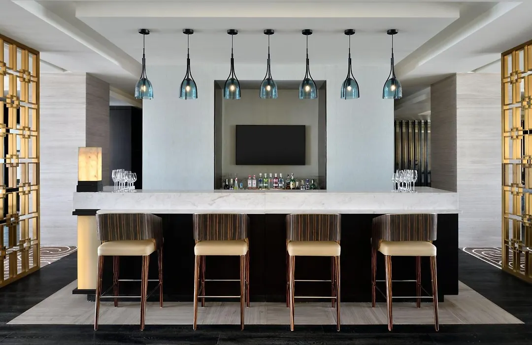 Sheraton Colombo Hotel: 5 star Hotel with a Minimum Price 43303LKR ...