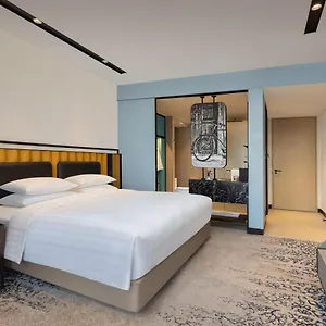 Courtyard By Marriott Colombo Hotel: 5 star Hotel with a Minimum Price ...