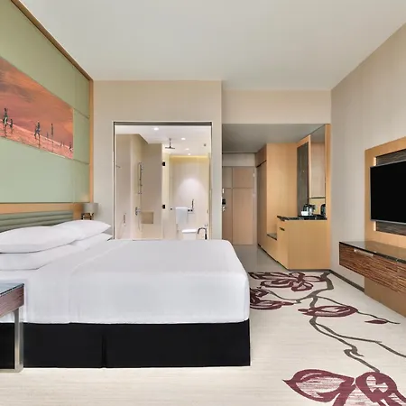 Sheraton Colombo Hotel: 5 star Hotel with a Minimum Price 43303LKR ...