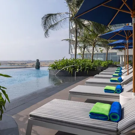 Itc Ratnadipa, A Luxury Collection Hotel, Colombo: 5 star Hotel with a ...