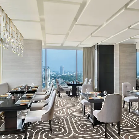 Sheraton Colombo Hotel: 5 star Hotel with a Minimum Price 34087LKR ...